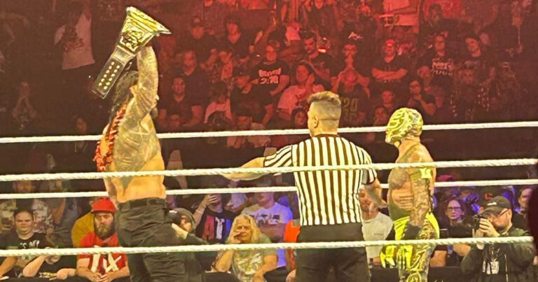 WATCH: The Usos Interfered In Roman Reigns vs. Rey Mysterio Match At ...